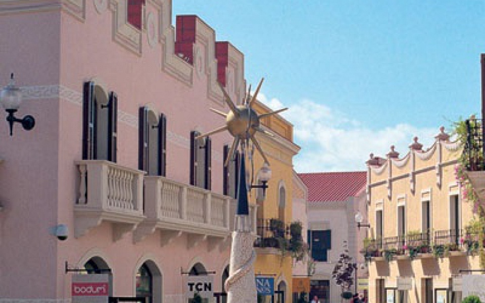 Барселона: La Roca Village