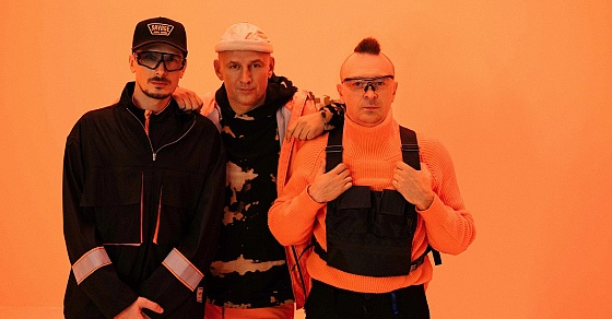 Группа Mozgi представила новый клип на песню «Девчонка»