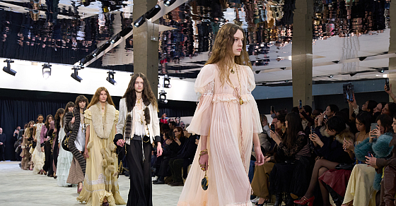 Романтизація минулого в колекції Chloé FW 2025/26